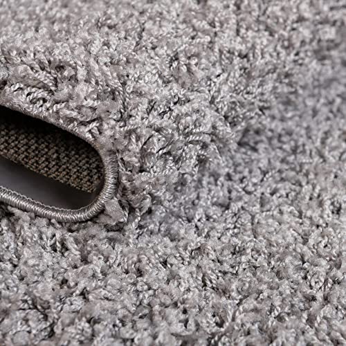 Unique Loom Solid Shag Collection Area Rug (5' 1" x 8', Cloud Gray)