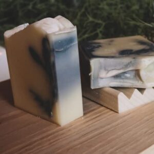 EDEN Daily Essentials - Natural Soap Bar - Eucalyptus Lavender Moisturizing Soap Bar with Kaolin Clay - Made with Pure Essential Oils - Face Soap - Body Soap - Shampoo Bar - Olive Oil Soap - Shea Butter Soap - Handmade Soap - Great gift idea. Handcut to a