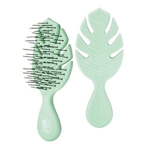 wet brush go green mini detangler, green – detangling travel hair brush – ultra-soft intelliflex bristles glide through tangles & gently loosens knots while minimizing pain, split ends & breakage