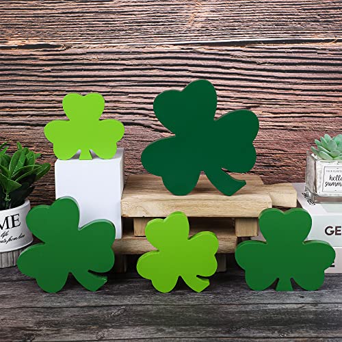 5 PCS St. Patrick’s Day Wood Decorations Green Shamrock Wood Table Signs Clover Wooden Block Signs Irish Party Tiered Tray Decor for Home Holiday Party Supplies Table Centerpieces