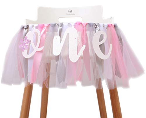 Winter Alderland Snow High Chair Tutu - 1st Birthday high Chair Banner, Smash Cake Photo Props, Winter Wonderland Snowflake Design ONE, 1st Birthday Photo Background. (Snowflake)