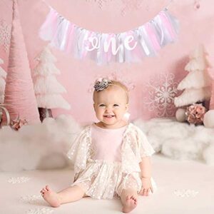 Winter Alderland Snow High Chair Tutu - 1st Birthday high Chair Banner, Smash Cake Photo Props, Winter Wonderland Snowflake Design ONE, 1st Birthday Photo Background. (Snowflake)