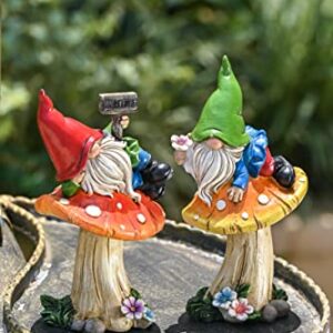 TERESA'S COLLECTIONS Garden Gnomes Statues, Lawn Ornaments, Set of 2 Outdoor Gnomes Mushrooms Statues, Funny Resin Garden Statues for Patio Yard Home Decoration 6.7 inch