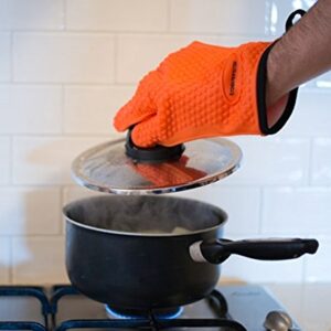 KITCHEN PERFECTION Silicone Smoker Oven Gloves -Extreme Heat Resistant BBQ Gloves-Handle Hot Food Right on Your Grill Fryer &Pit|Waterproof Grilling Cooking Baking Mitts|Superior Value Set +3 Bonuses