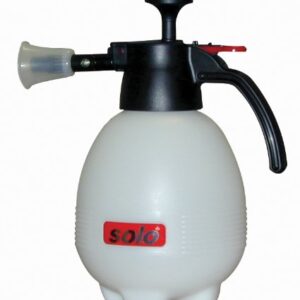 SOLO 418 2 Liter One-Hand Pressure Sprayer, Red and White