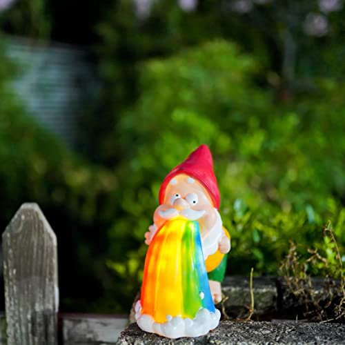 UDDDSR Garden Gnome Statue, Gnome are Throwing up Rainbow in Your Garden, Funny Gnome Figurine with Solar Running Led for Patio Yard Art Decoration, Outdoor Lawn Ornaments, Garden Gift