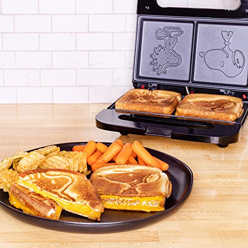 Uncanny Brands Peanuts Grilled Cheese Maker - Make Snoopy and Woodstock Sandwiches - Kitchen Appliance