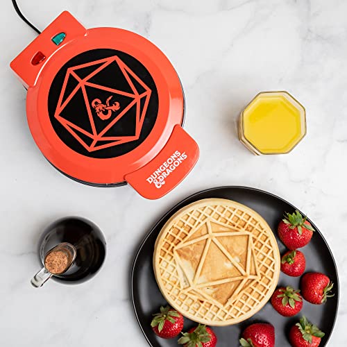 Uncanny Brands Dungeons & Dragons Waffle Maker - 20 Sided Die on Your Waffles