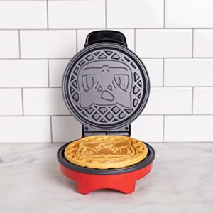 Uncanny Brands Pokémon Bulbasaur Waffle Maker - Make Bounty Bulbasaur Waffles - Kitchen Appliance