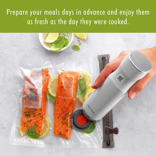 ZWILLING Fresh & Save Vacuum Sealer Machine Family Set, 3-pc Container Set, 20-pc Bag Set Assorted Reusable Vacuum Sealer Bags/ Sous Vide Bags, Meal Prep