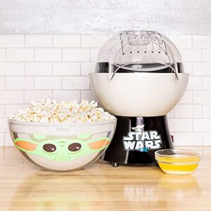 uncanny brands star wars the mandalorian popcorn maker- baby yoda kitchen appliance