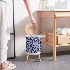 Small Trash Can with Lid Leopard Seamless Print Abstract Repeating Heart Leopard Skin Imitation Round Recycle Bin Press Top Dog Proof Wastebasket for Kitchen Bathroom Bedroom Office 7L/1.8 Gallon