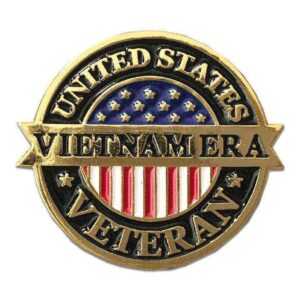 united states vietnam era veteran circle lapel pin with american flag graphic