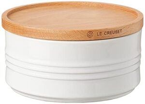 le creuset stoneware canister with wood lid, 23 oz. (5.5″ diameter), white