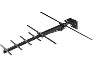 channel master stealthtenna digital hdtv directional outdoor tv antenna – vhf, uhf aerial with adjustable angle bracket for mast pole or vertical surface mounting outside or in attic – cm-3010hd