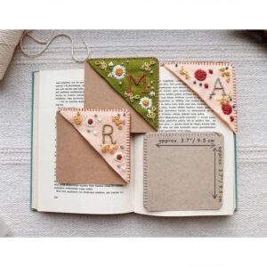 Personalized Hand Embroidered Corner Bookmark, Cute Flower Letter Embroidery Bookmarks, Felt Triangle Page Corner Handmade Bookmark, Felt Triangle Bookmark, Bookmarks for Book Lovers Fall A