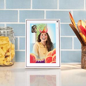 Facebook Portal Mini - Smart Video Calling 8” Touch Screen Display with Alexa - White