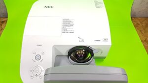 nec np-u300x projector