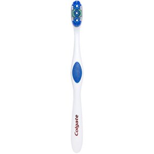 Colgate Battery Powered 360 Toothbrush with Tongue and Cheek Cleaner, Medium Toothbrush, 1 Pack