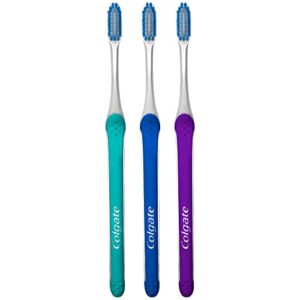 Colgate Slim Soft Toothbrush, Gliding Tips, Compact Soft (Colors Vary) - Pack of 3