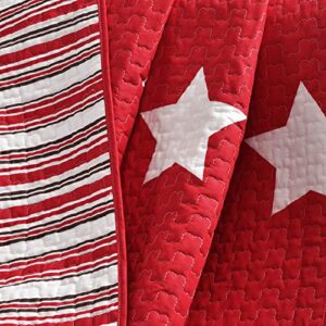 Lush Decor, Red Star Throw Blanket, 50" x 60"