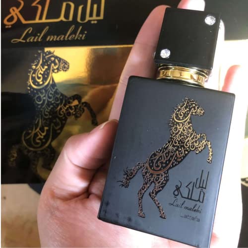 Lail Maleki EDP (Eau de Parfum) I Warm, fruity notes, spices and citrus with Flowers and Wood I Irresistible oriental perfume I Very Suitable for the evening or festive occasions I Wonderfully sensual perfume I by Lattafa Perfumes (Lail Maleki - 30 ML)