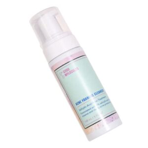 wfi good molecules salicylic acid acne foaming cleanser 5 oz. exfoliates and removes surface oil, impurities, and buildup.