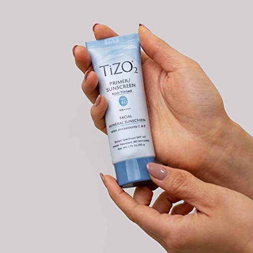 TiZO2 Facial Mineral Sunscreen and Primer, Non-tinted Broad Spectrum SPF 40 with Antioxidants, Sheer matte finish, Fragrance-Free, Oil-Free, Dermatologist-recommended, PA++++ 1.75 oz