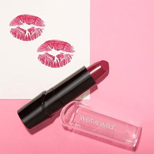 wet n wild Silk Finish Lipstick| Hydrating Lip Color| Rich Buildable Color| Raging Red