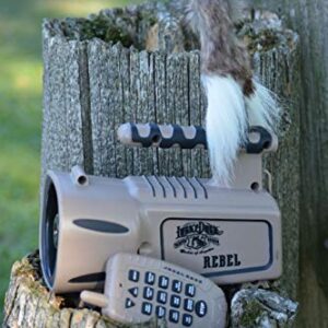 Lucky Duck Rebel Predator Electronic Caller with Decoy