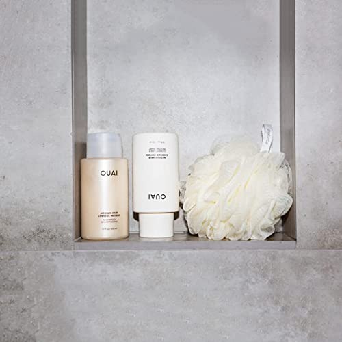 OUAI Medium Conditioner. Strengthening Keratin, Nourishing Babassu and Coconut Oils and Kumquat Extract Leave Hair Hydrated, Shiny and Smooth. Free from Parabens, Sulfates and Phthalates (10 oz)