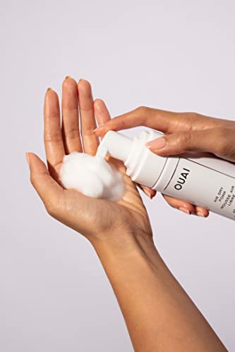 OUAI Air Dry Foam. Wash and Wear Mousse for Perfect Air-Dried Waves. Packed with Kale and Carrot Extract to Condition, Protect and Detangle Hair. Free from Parabens, Sulfates and Phthalates. (4 oz)