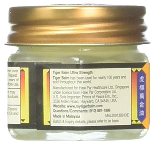 Tiger Balm Ultra Strength Pain Relieving Ointment Non-Staining 18 gm