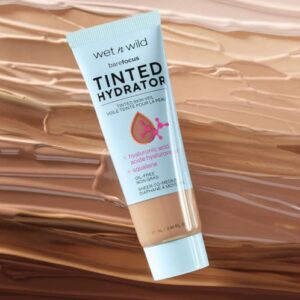 Wet n Wild Bare Focus Tinted Hydrator Matte Finish, Light, Oil-Free, Moisturizing Makeup | Hyaluronic Acid | Sheer To Medium Coverage