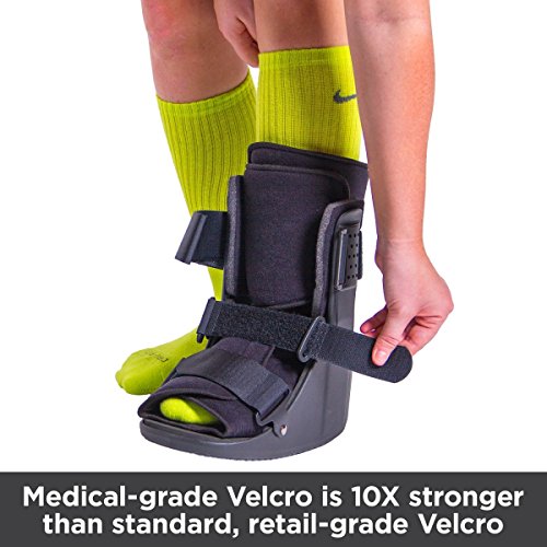 BraceAbility Short Broken Toe Boot | Walker for Fracture Recovery, Protection and Healing after Foot or Ankle Injuries (Small)