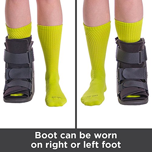 BraceAbility Short Broken Toe Boot | Walker for Fracture Recovery, Protection and Healing after Foot or Ankle Injuries (Small)