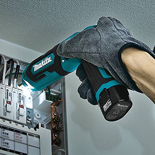 Makita TD022DSE 7.2V Lithium-Ion Cordless 1/4" Hex Impact Driver Kit