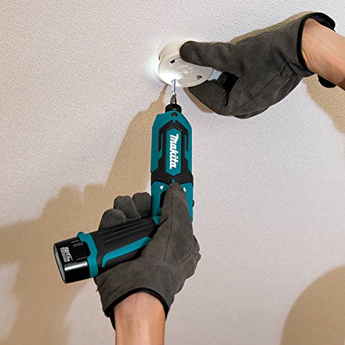 Makita TD022DSE 7.2V Lithium-Ion Cordless 1/4" Hex Impact Driver Kit