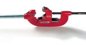 RIDGID 32840 Model 4-S Heavy-Duty Pipe Cutter, 2-inch to 4-inch Steel Pipe Cutter