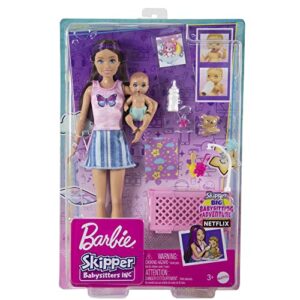 Barbie Doll and Crib Playset with Skipper Doll, Baby with Sleepy Eyes, Furniture and Themed Accessories, Babysitters Inc.