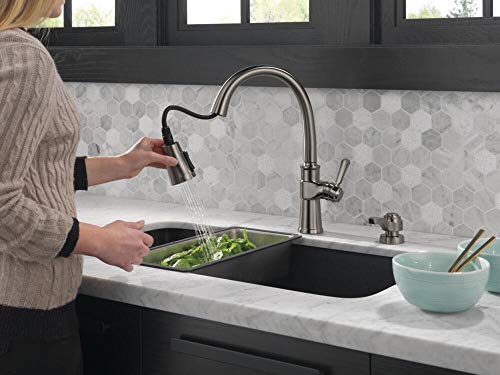 Delta Faucet Spargo Black Stainless Kitchen Faucet, Kitchen Faucets with Pull Down Sprayer, Kitchen Sink Faucet, Faucet for Kitchen Sink, Soap Dispenser, Black Stainless 19964Z-KSSD-DST