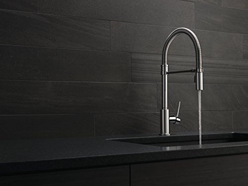 Delta Faucet Trinsic Pro Commercial Style Kitchen Faucet Chrome, Chrome Kitchen Faucets with Pull Down Sprayer, Kitchen Sink Faucet, Faucet for Kitchen Sink with Magnetic Docking, Chrome 9659-DST