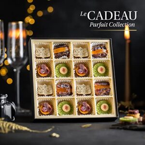 Laumière Gourmet Fruits - Le Cadeau Parfait Collection - Square (16 Pcs) - Dry Fruits and Nuts Gift Box - All Natural California Holiday Fruits & Nuts - No Added Sugar - Gluten Free Basket