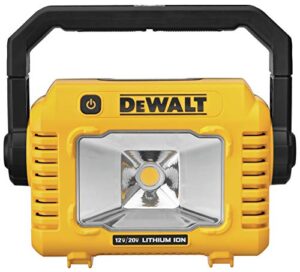 dewalt 12v/20v max led work light, compact with 360 degree rotating handle, 2000 lumens of brightness, cordless, bare tool only (dcl077b)