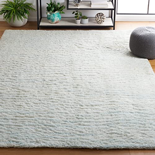 Safavieh Casablanca Shag Collection 6' x 9' Light Blue CSB702M Handmade Wool Area Rug