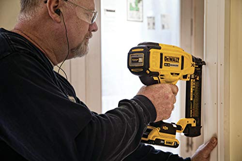 DEWALT 20V MAX* Cordless Brad Nailer, 18GA, Tool Only (DCN680B)