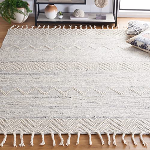 Safavieh Natura Collection 5' x 8' Ivory/Grey NAT296F Handmade Moroccan Boho Farmhouse Rustic Tassel Wool Area Rug