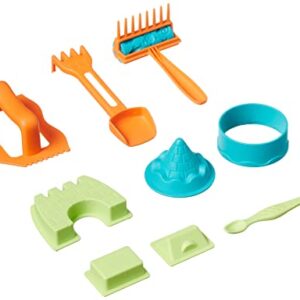 Amazon Basics Play Sand with Castle Molds, Natural Brown Color