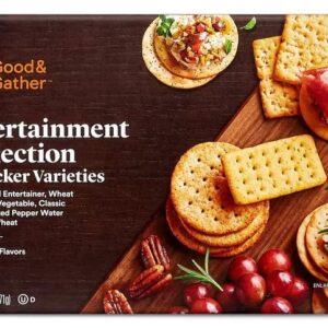 Good & Gather Entertainment Collection 6 Cracker Varieties 13.1 Oz. Original, Wheat, Vegetable, Classic, Cracked Pepper and Cracked Wheat.