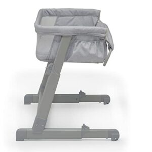 Delta Children babyGap Whisper Bedside Bassinet Sleeper with Breathable Mesh and Adjustable Heights - Lightweight Portable Crib - Made with Sustainable Materials, Grey Stripes